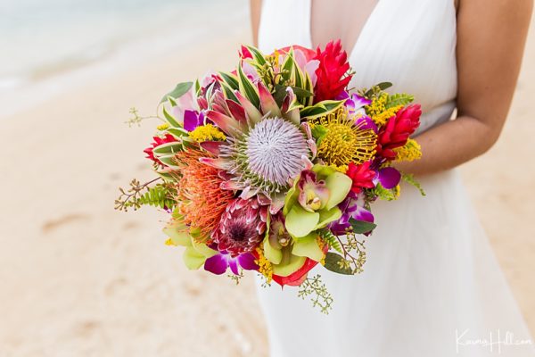 Hawaii Wedding Bouquets - 40 Must-Have Oahu Florals