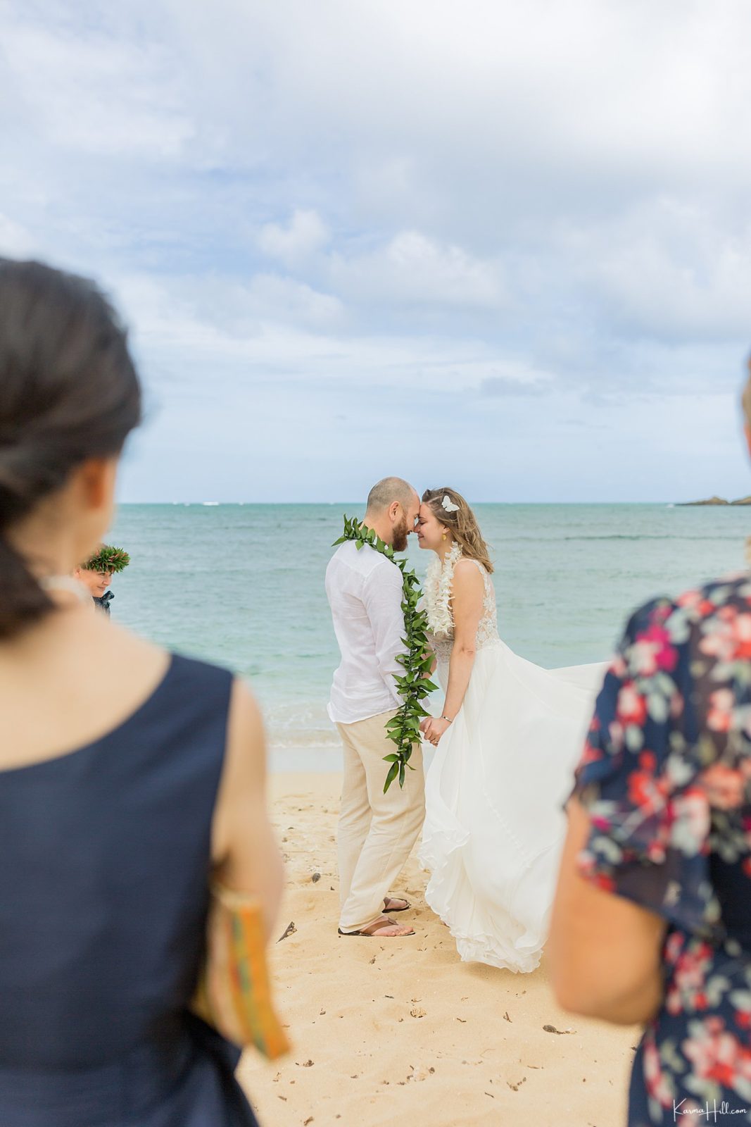 Only Love George Amanda S Beach Wedding In Oahu