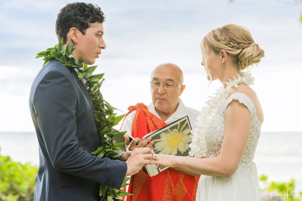 Hawaii Felt Right - Haley & Roberto's Oahu Venue Wedding