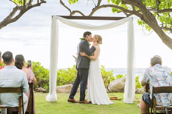 Hawaii Felt Right - Haley & Roberto's Oahu Venue Wedding